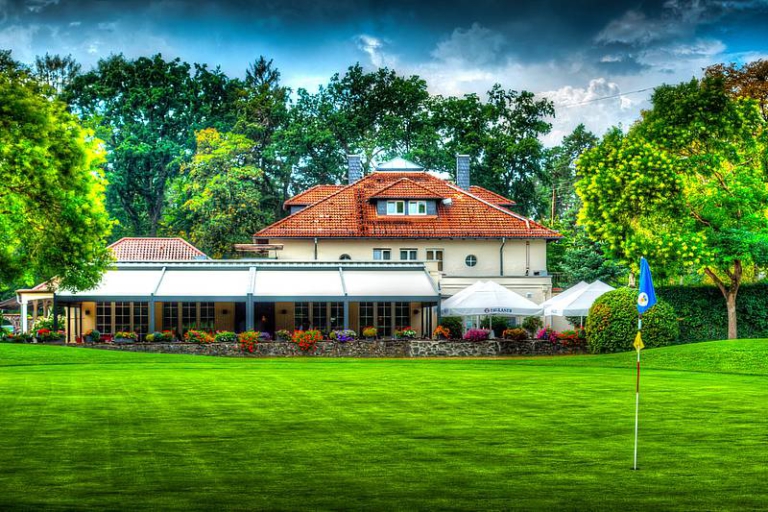 AM GOLFPLATZ HANAU – HOTEL – RESTAURANT – EVENTS – Restaurant, Hotel ...